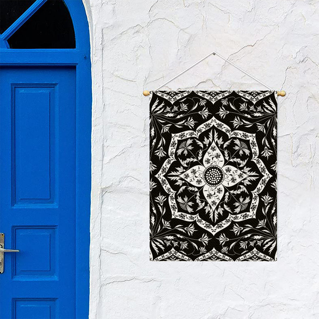 Black And White Lotus Mandala Print Garden Flag – GearFrost