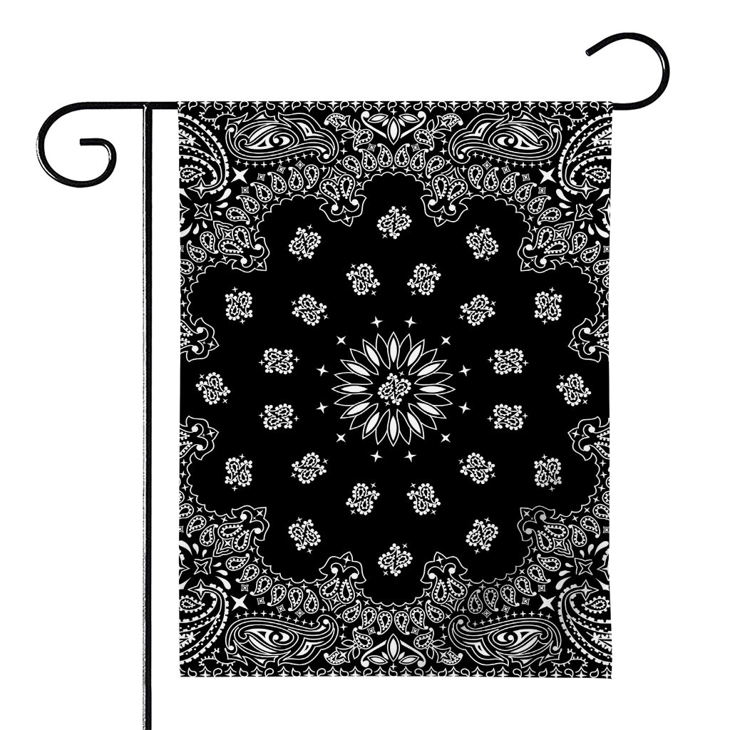 Black Paisley Bandana Print House Flag – GearFrost