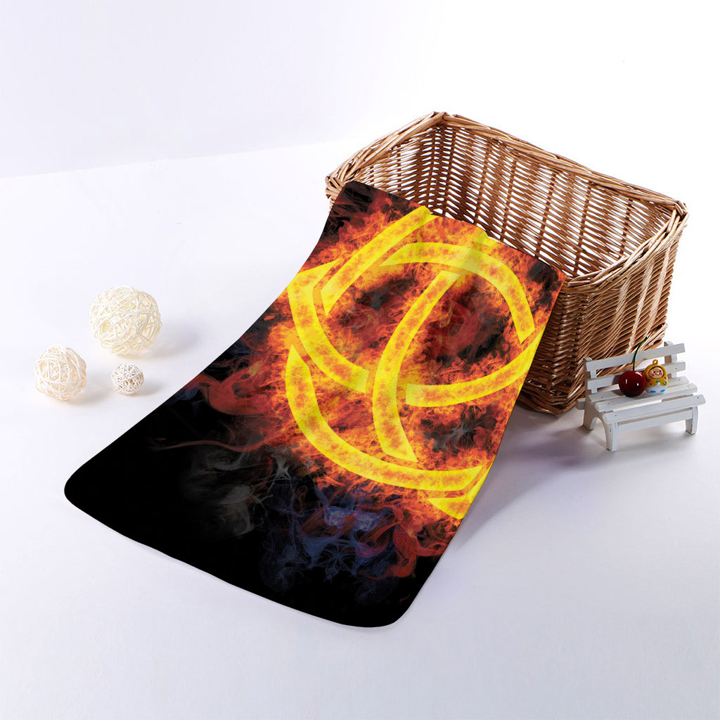 Fire Celtic Knot Print Towel – GearFrost