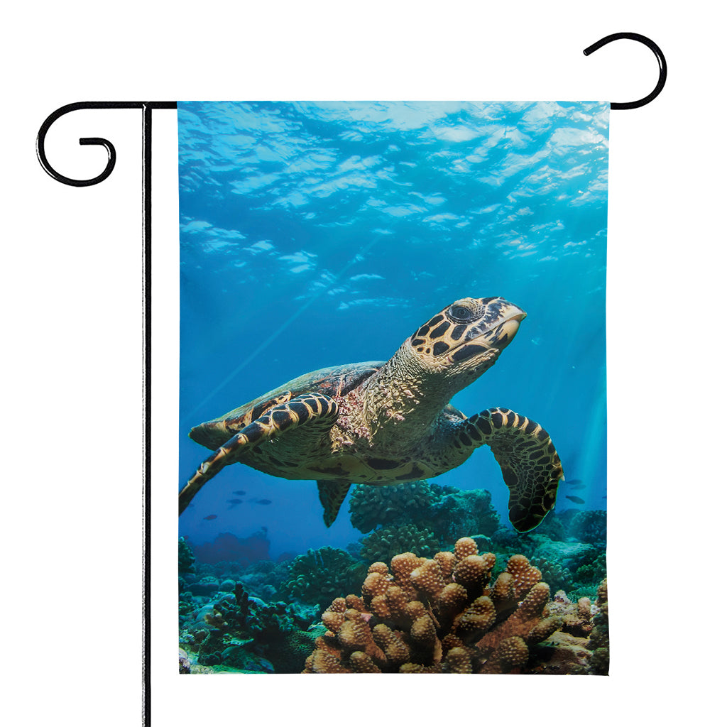 Sea Turtle Underwater Print House Flag – GearFrost