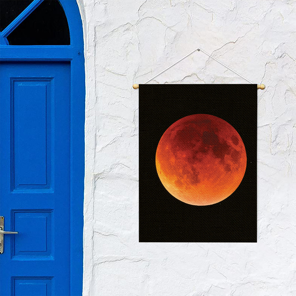 Total Lunar Eclipse Print Garden Flag – GearFrost