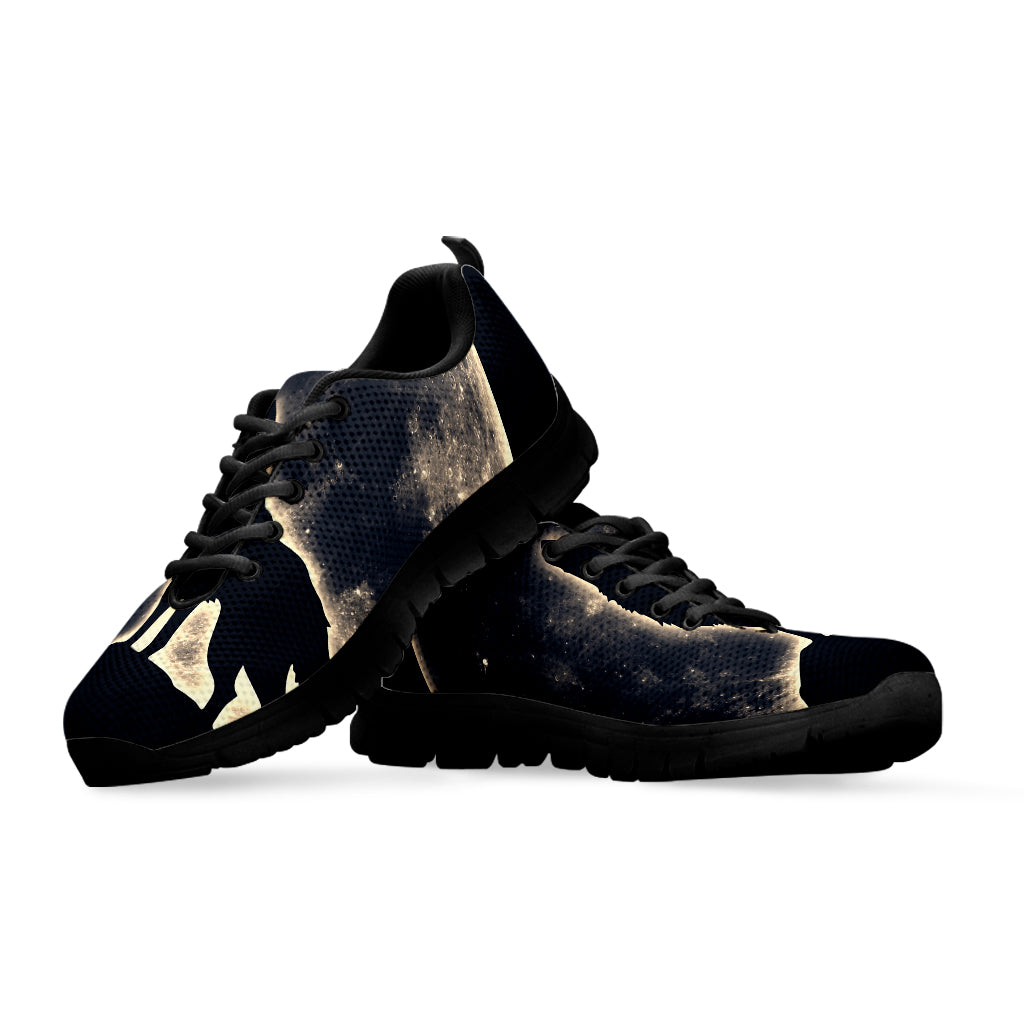 Full Moon Howling Wolf Print Black Running Shoes – GearFrost