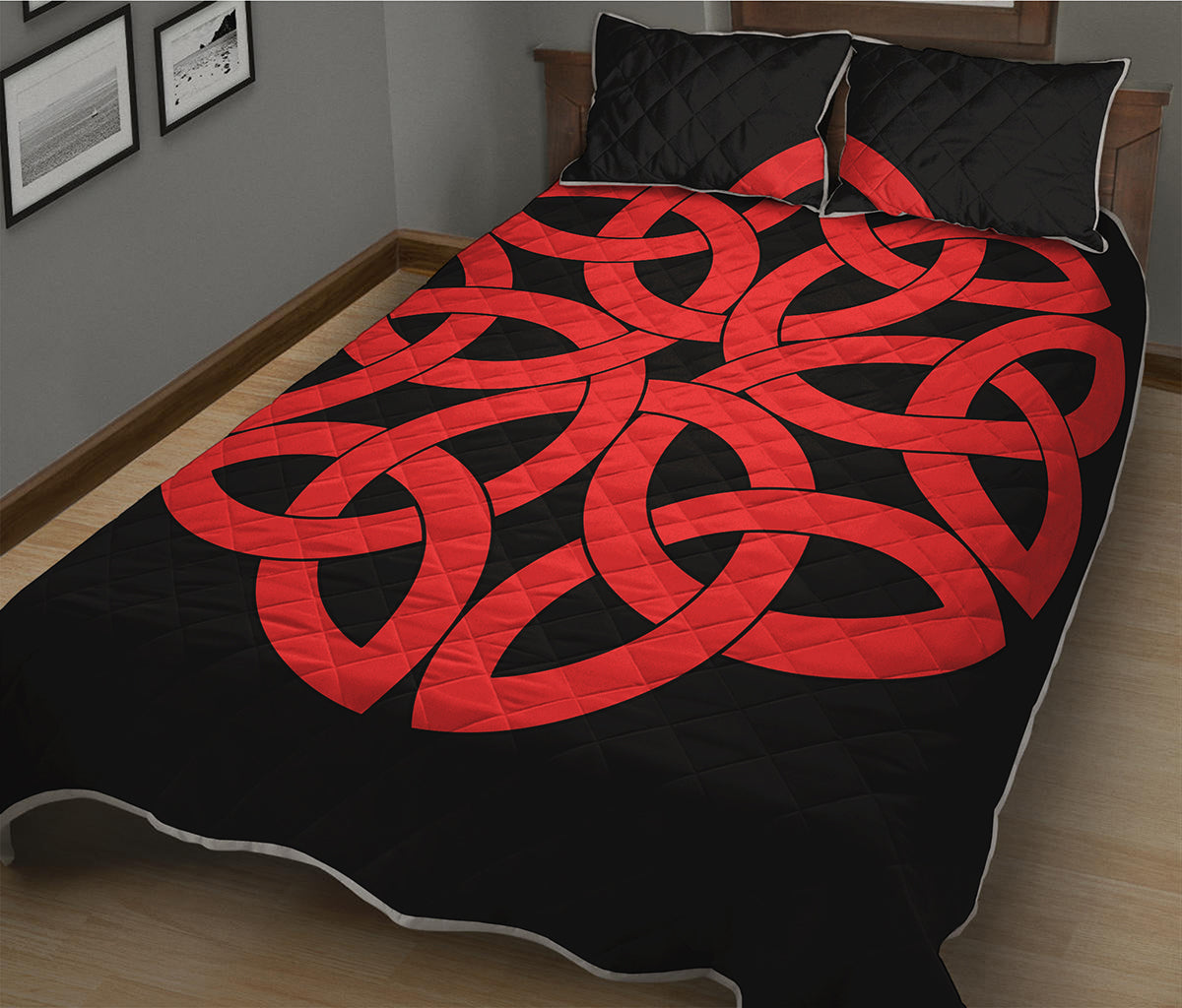 Red Celtic Knot Print Quilt Bed Set – GearFrost